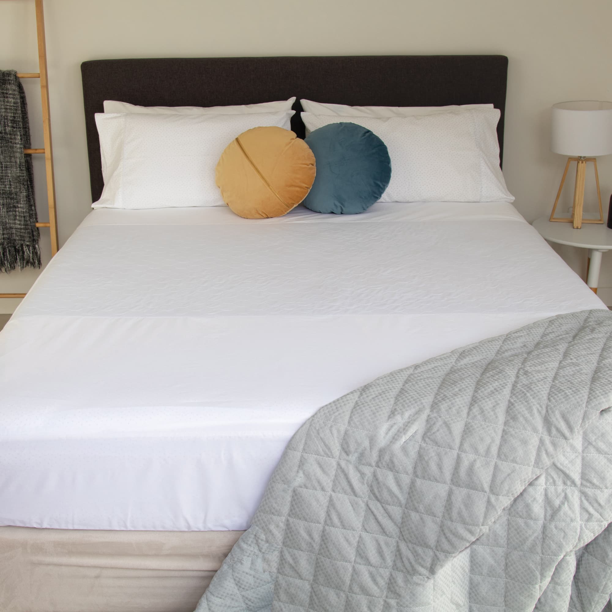 Conni Fitted Bed Pad - by Conni